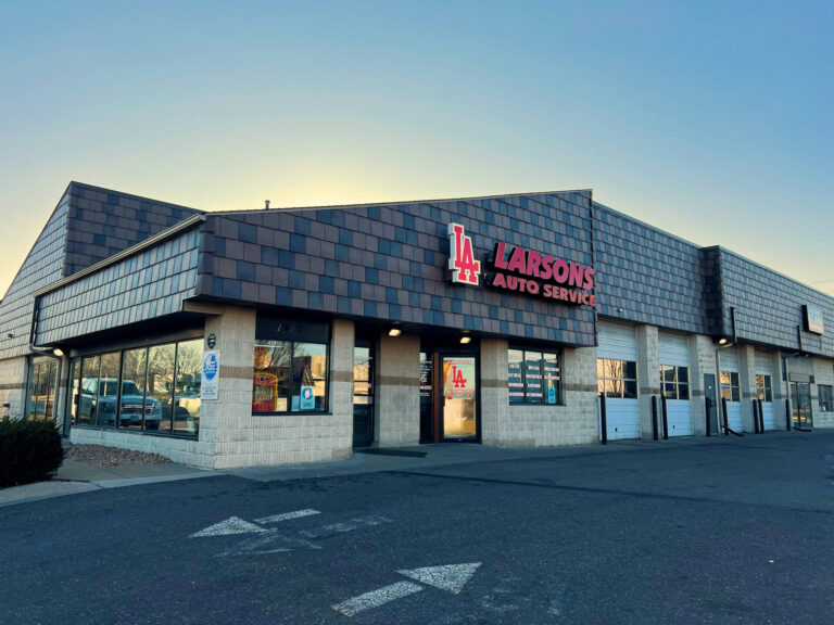Larson's Automotive